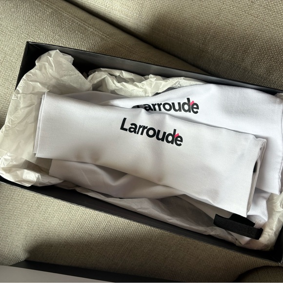 Larroude | Shoes | Nwt Larroud Brigitte Ruffle Mule In Beige And Black ...